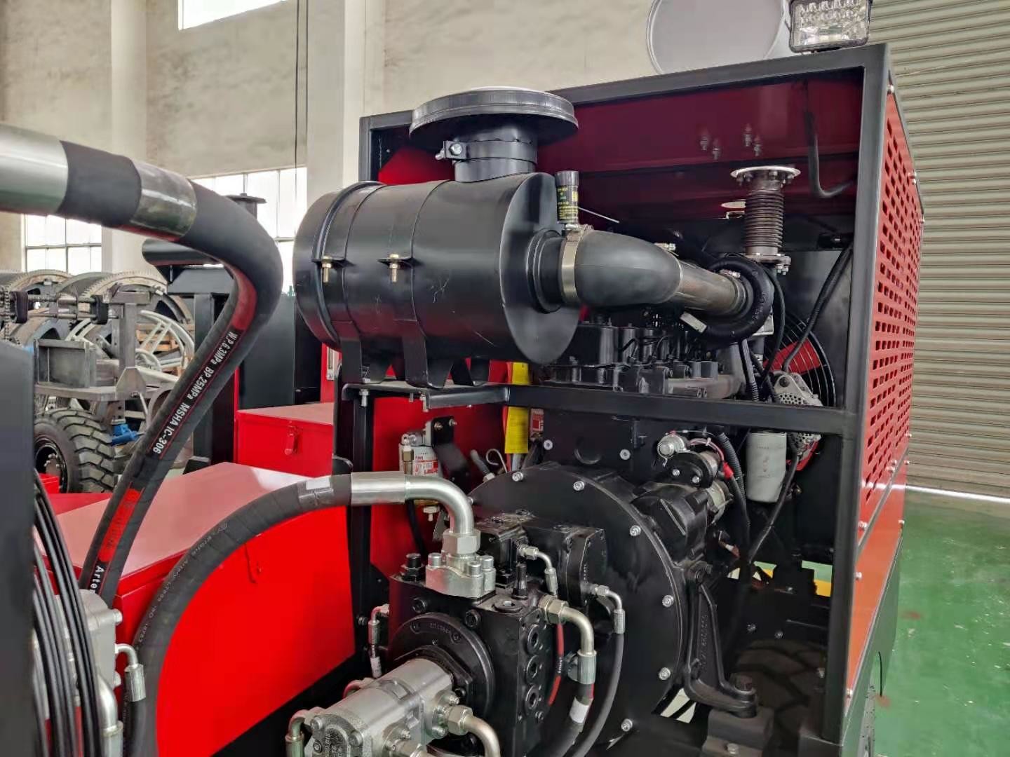 Bull Wheel 90kN Overhead Transmission Line Stringing Equipment