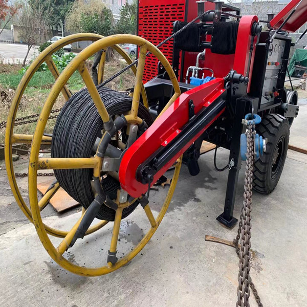 Red Color Diesel Engine Pulling OPGW Cable 9T Wire Stringing Equipment